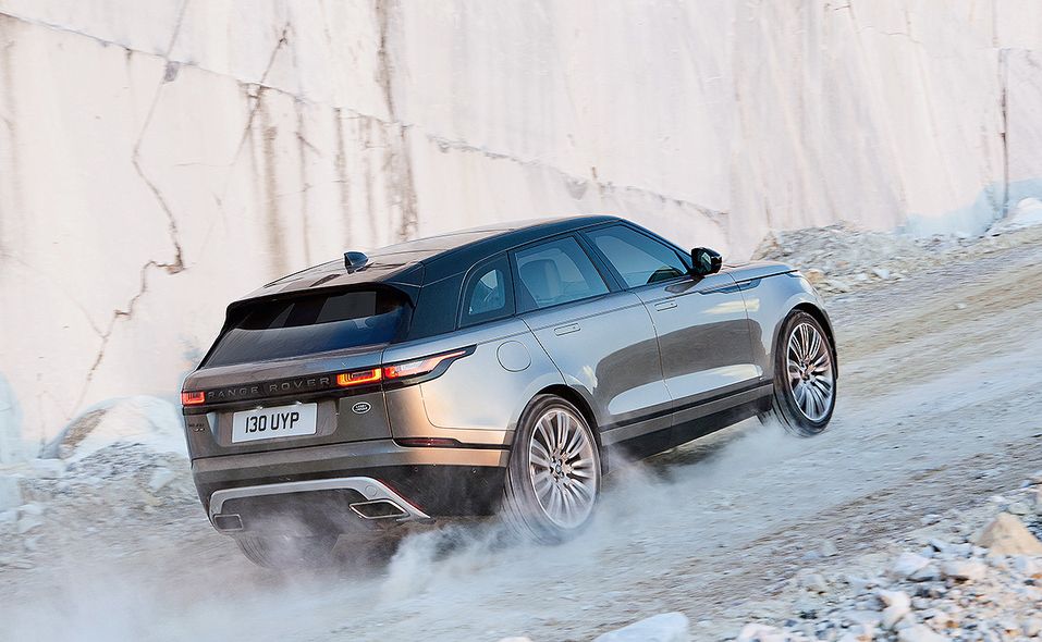 Range Rover Velar midsize SUV